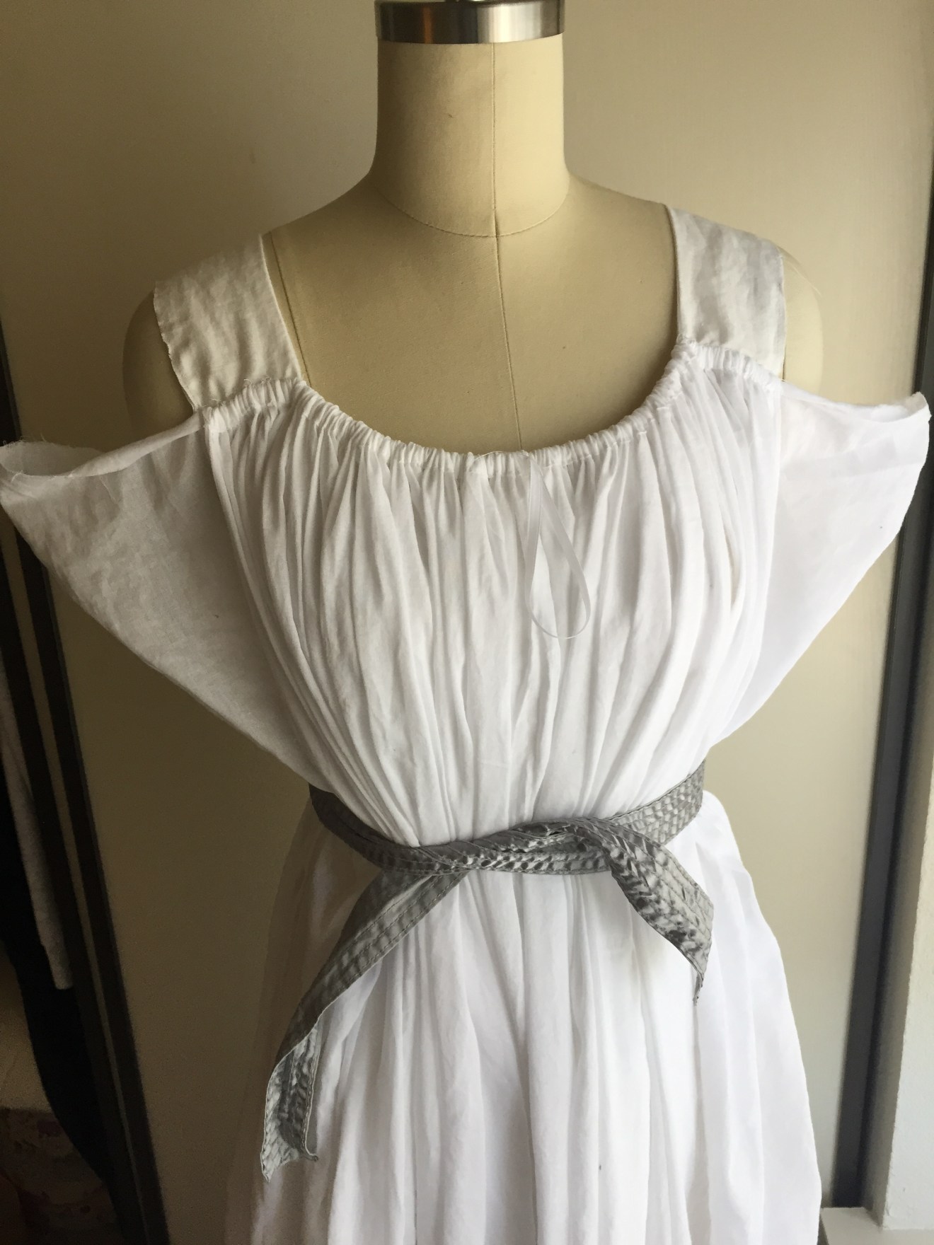 Easy Chemise Dress (with Instructions) | Fresh Frippery