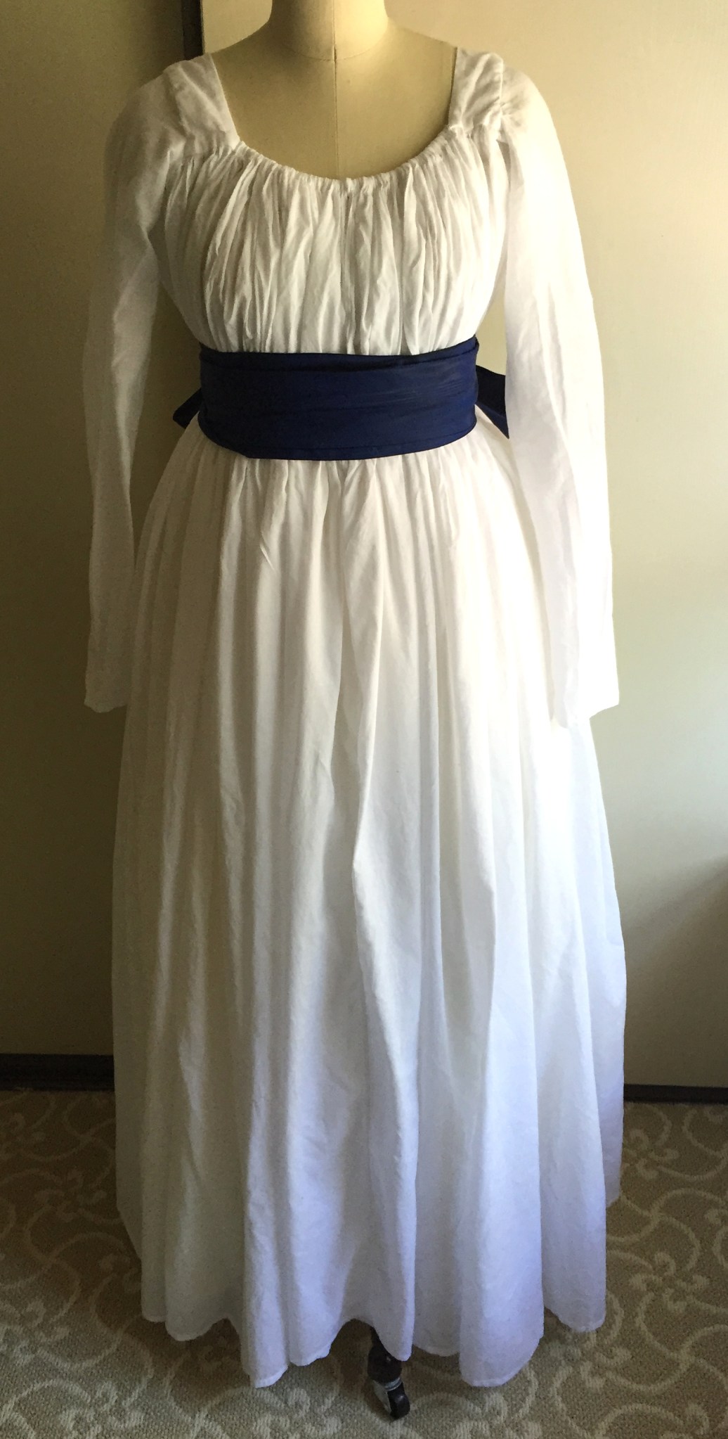 Easy Chemise Dress (with Instructions) | Fresh Frippery